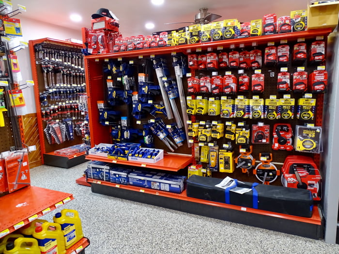 J & M Building Supplies - Colchester, Illinois